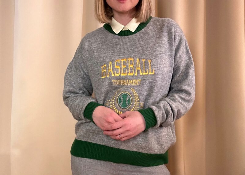 How To Dress Preppy With an Affordable Sweater – LittlePinkTop